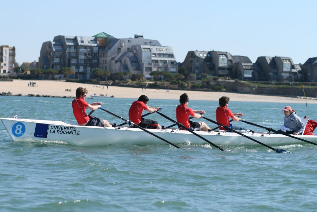 Faire de l'aviron de mer - Université de La Rochelle
