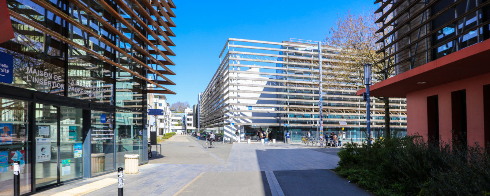 University - La Rochelle Université